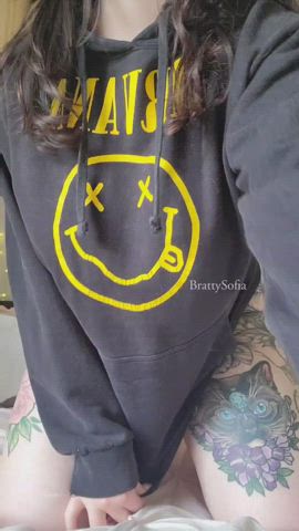 It's hoodie season! Do you like what's under mine? | Scrolller