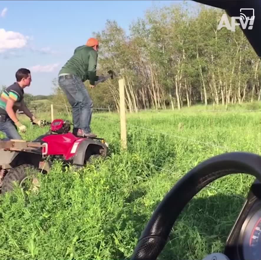 Hand eye coordination needs work | Scrolller