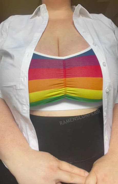 Oops I dropped something… | Scrolller