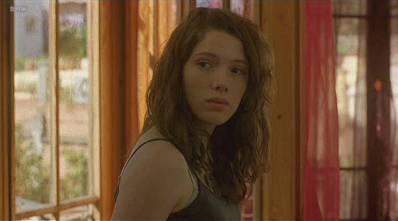 Are Fine Arts artists doing their best work in the buff? (Diana Gómez - Eloïse (ES2009)) | Scrolller