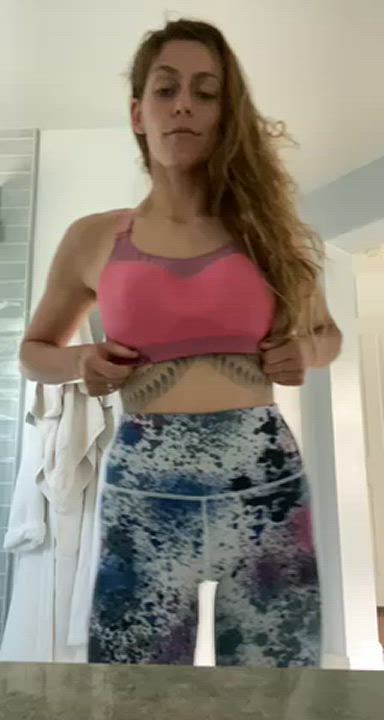 Here’s a little post workout tease and drop for ya. | Scrolller