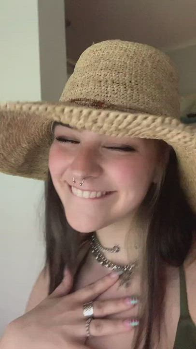 Stunning 😍 | Scrolller