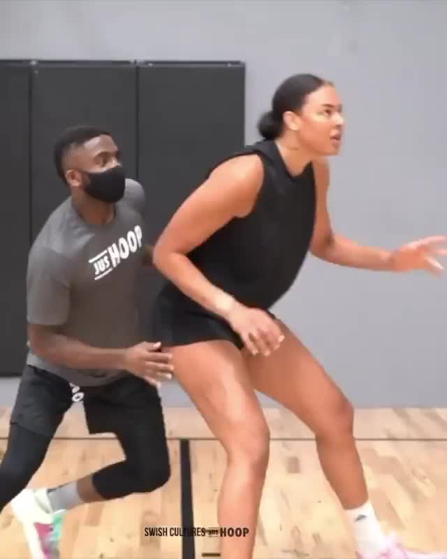 Tall, Gorgeous & She Can HOOP! | Scrolller