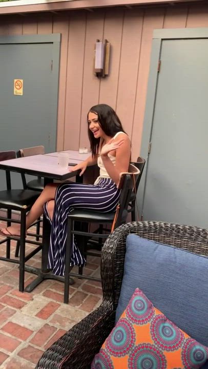 Avi Love finishes her day with a facial | Scrolller