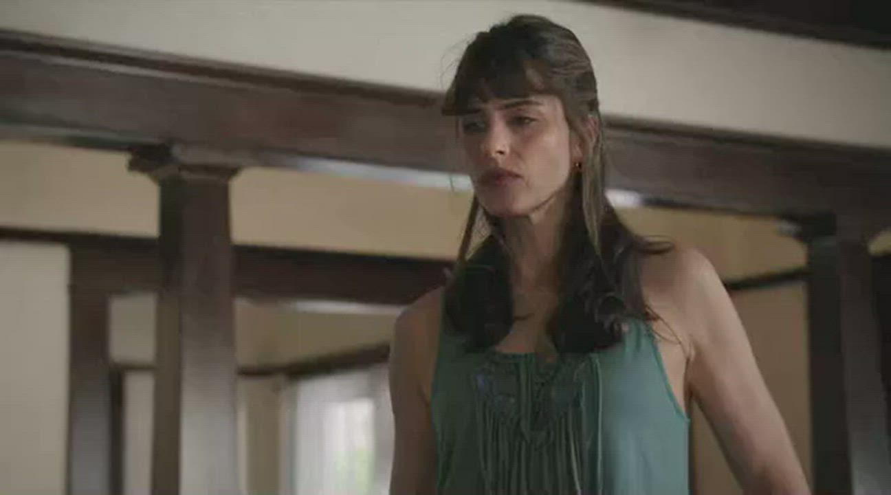 Amanda Peet flashing in Togetherness | Scrolller
