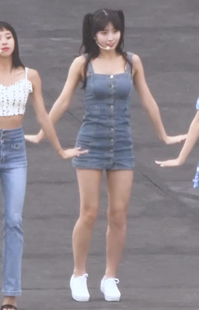 Momo (ft. Chaeyoung) - short jean dress, cheer up | Scrolller