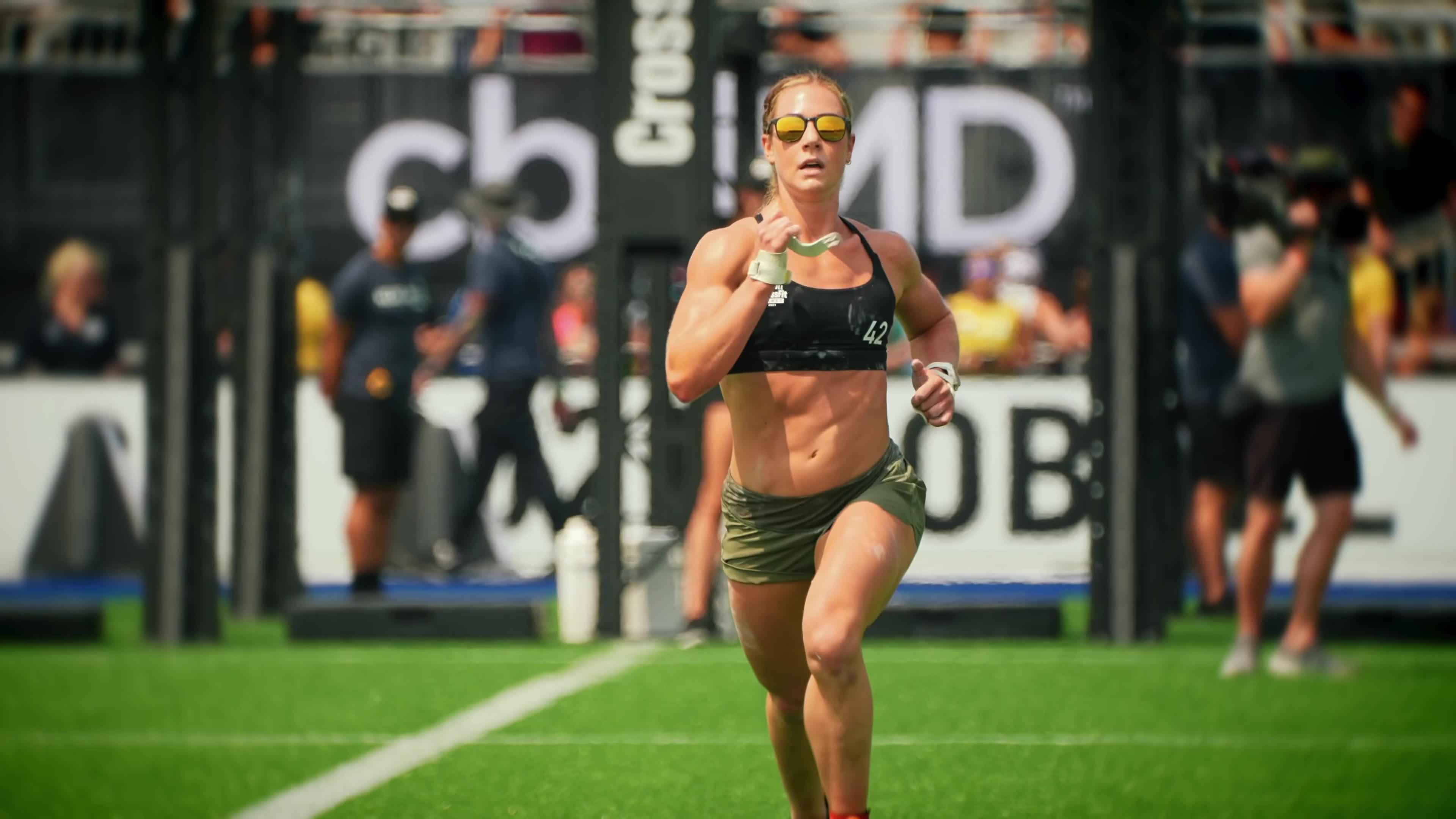 Crossfit athlete Brooke Wells [gif] | Scrolller