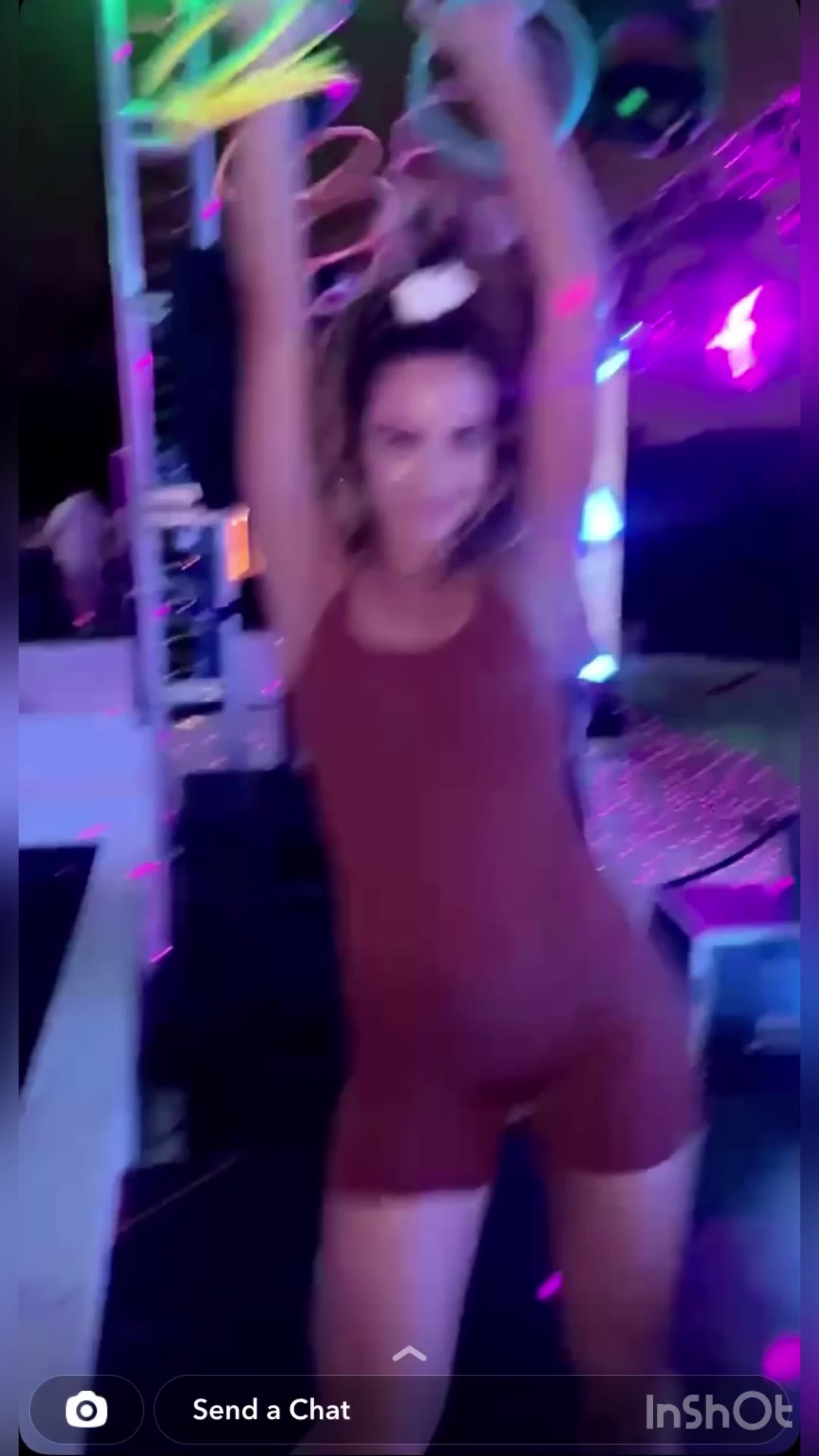 Her Ass Is Perfect😍🥵 Scrolller