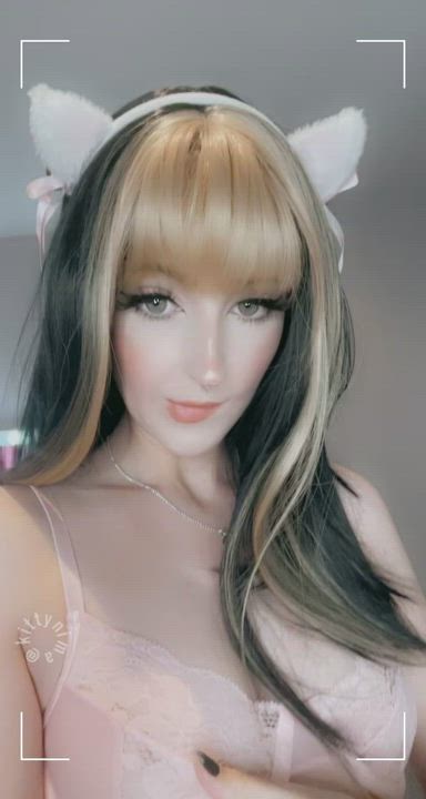 now open wide please daddy 🥺 | Scrolller