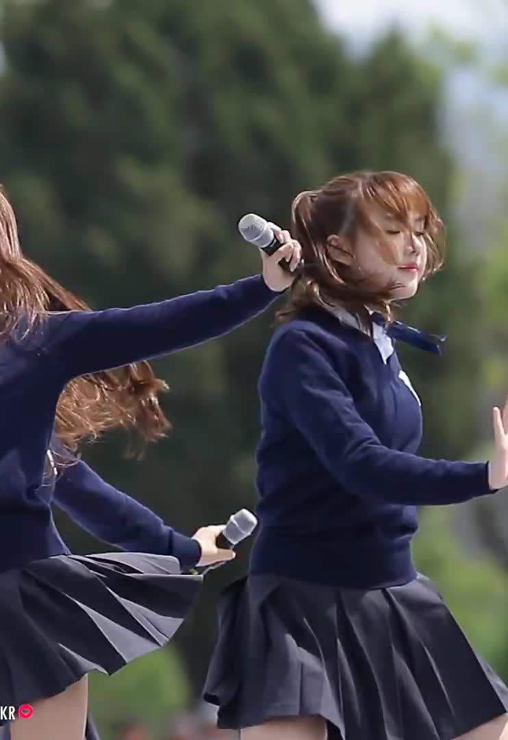 Gfriend Yerin cheeks | Scrolller