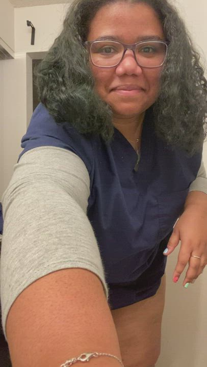 HAPPY FRIDAY FROM YOUR LOCAL NURSING STUDENT!! | Scrolller