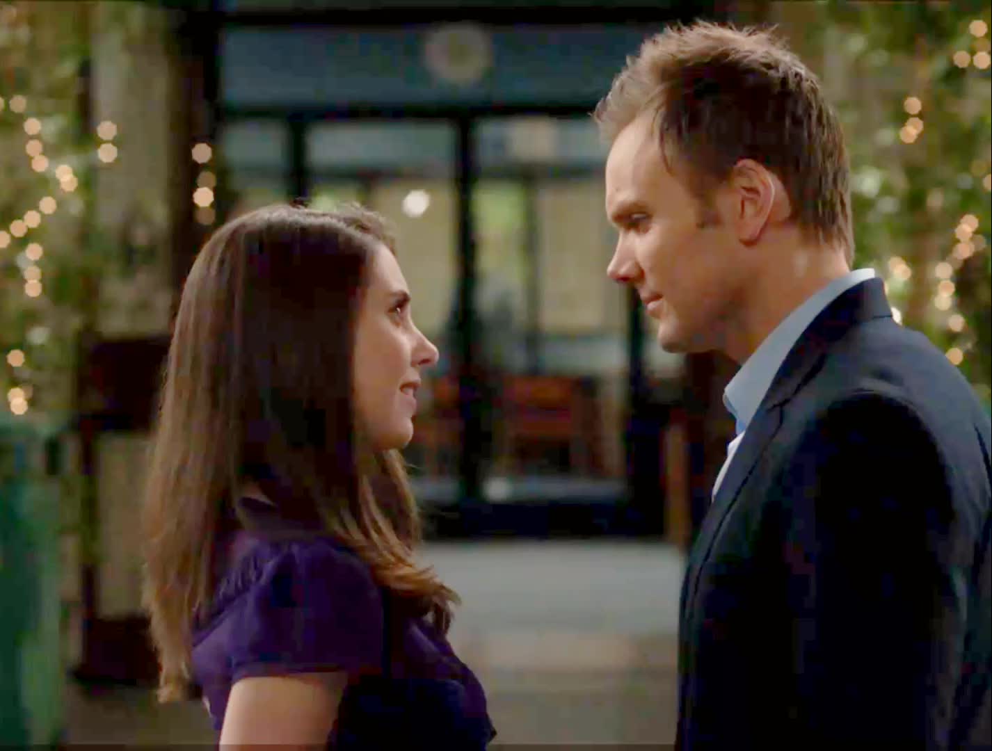 The season 1 finale kiss | Scrolller