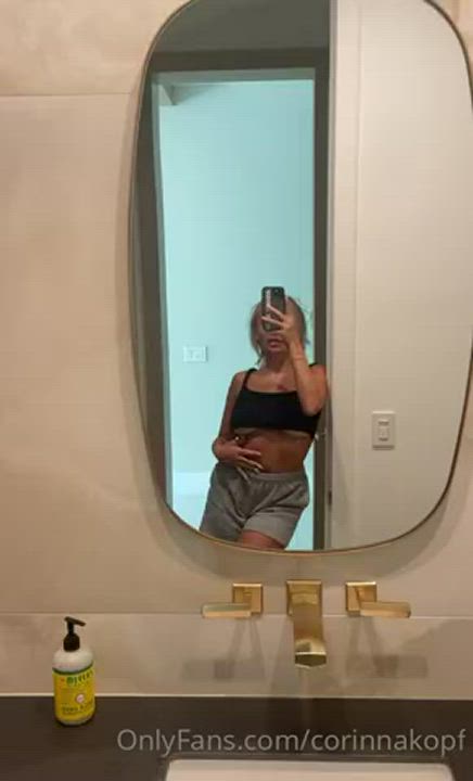 Drop - Get Her Folder in Comments ⬇️ | Scrolller