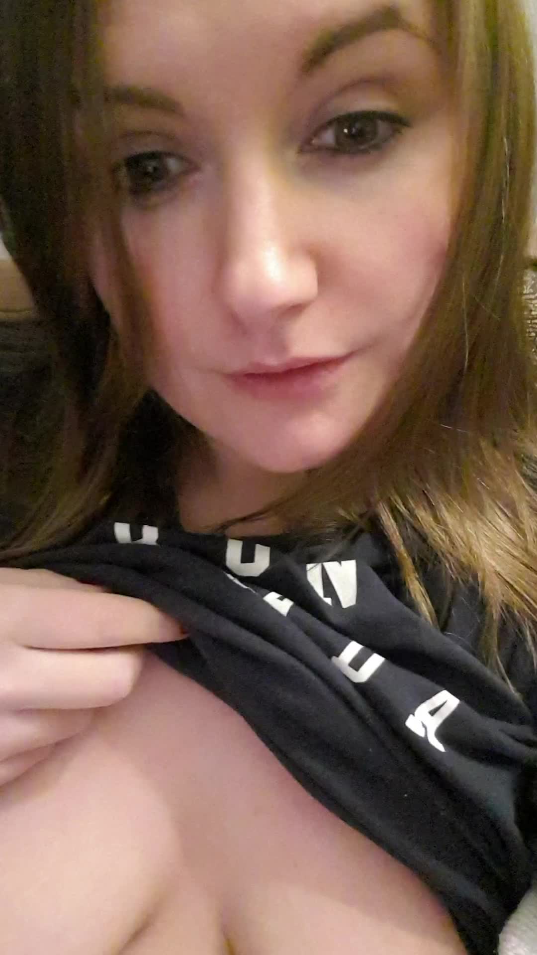 Is this clearer? | Scrolller