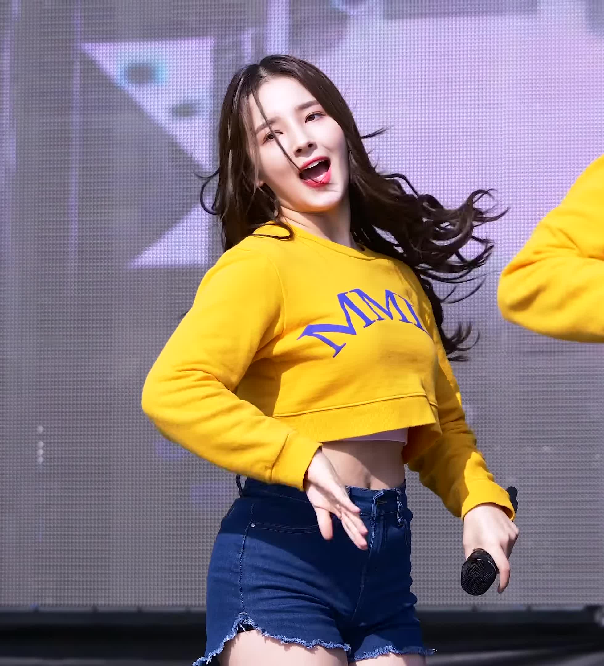 Nancy from Momoland deserves to get pounded from behind by BWC while her Asian cucks watch and ...