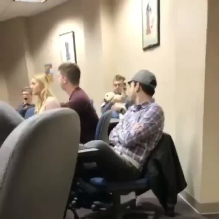 woof_irl | Scrolller