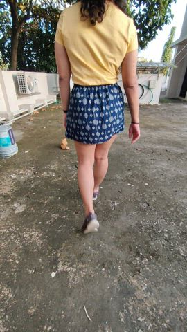 An evening walk and some booty 🍑 | Scrolller