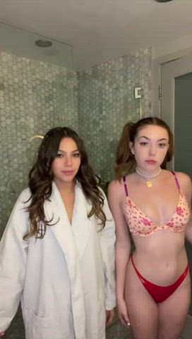 Do you prefer Italians or redheads? | Scrolller