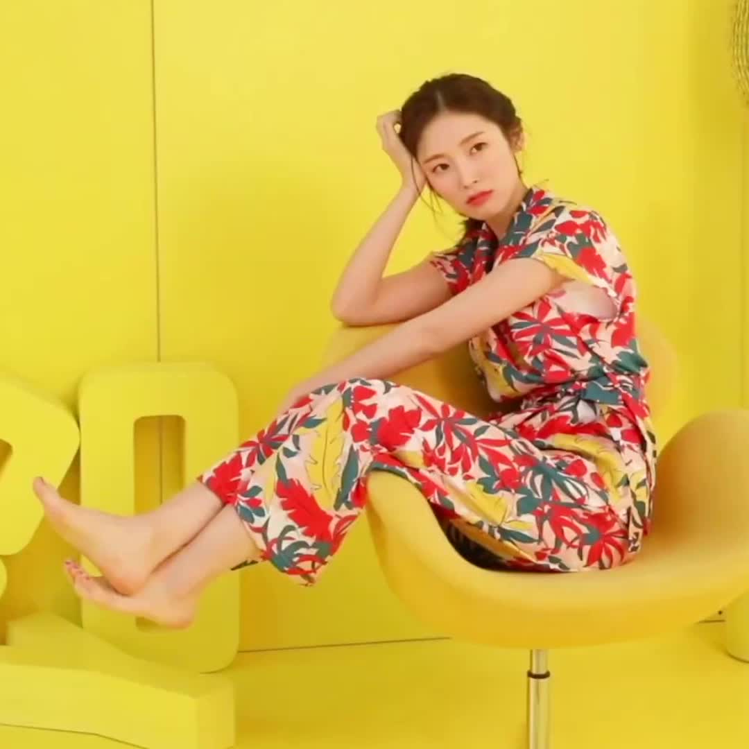 Oh My Girl - Arin | Scrolller