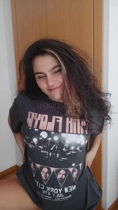 Outside I'm smiling but on the inside I'm crying for dick | Scrolller