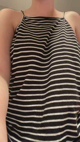 Surprise!! Did I make you stop scrolling? | Scrolller