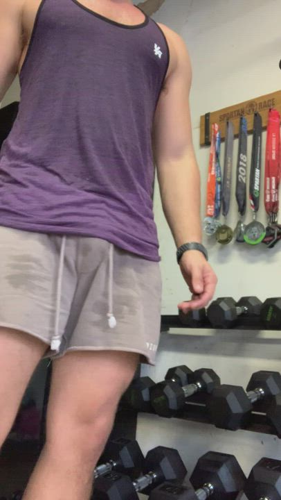 We’re you starting at my bulge while I was working out? 😏 | Scrolller