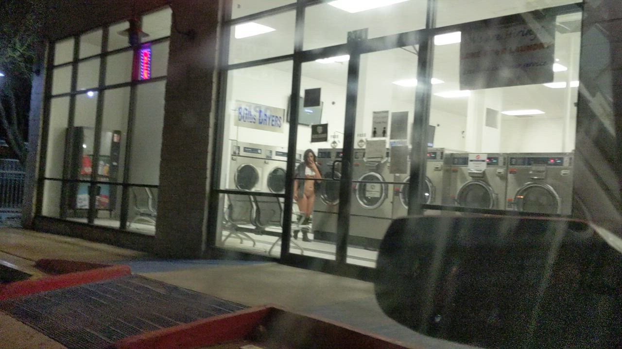 Laundry Day[F] | Scrolller