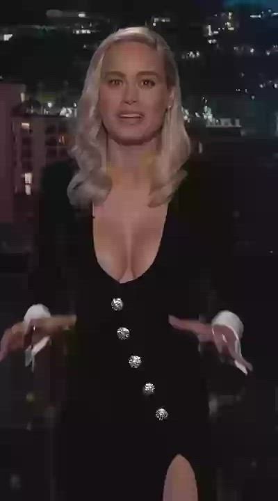 Brie Larson has such great tits | Scrolller