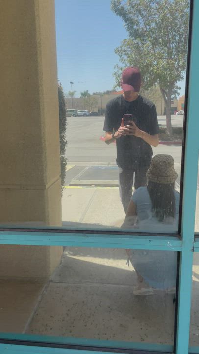 Out running errands | Scrolller