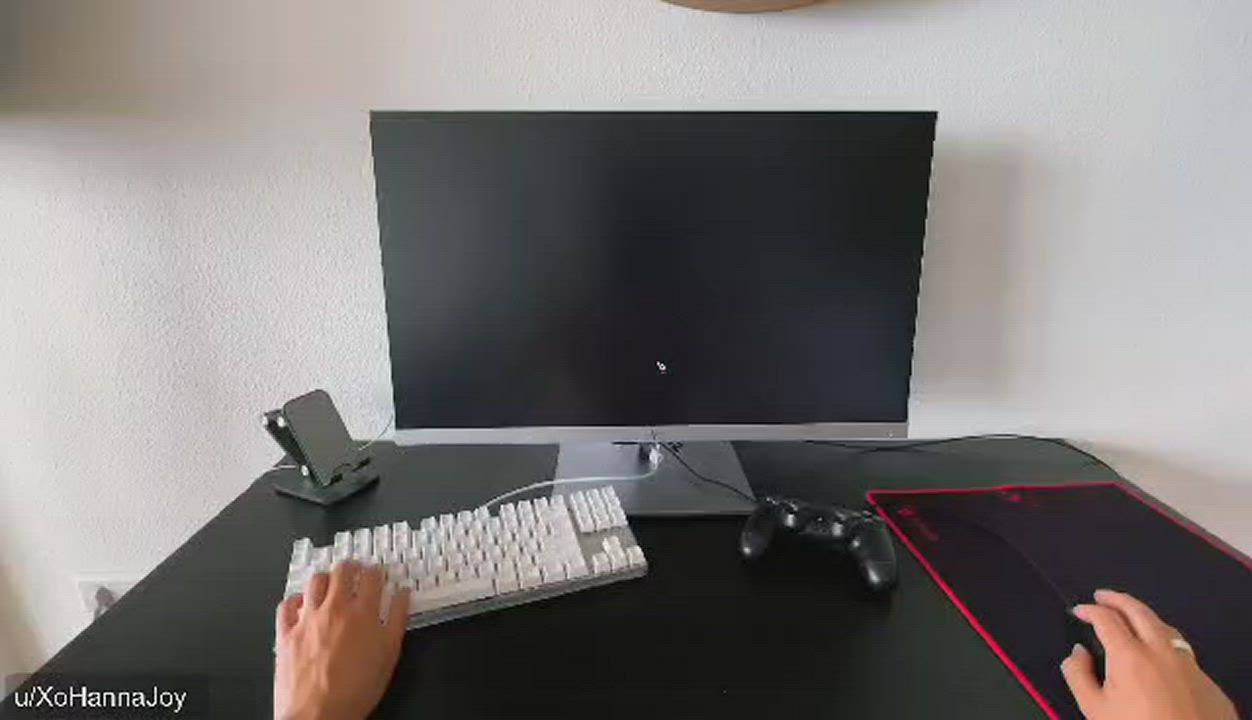 Your sister gave me a 4D gaming experience bro! | Scrolller