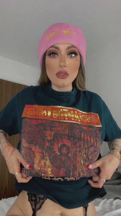 Another day, another band tee [OC-Drop] | Scrolller