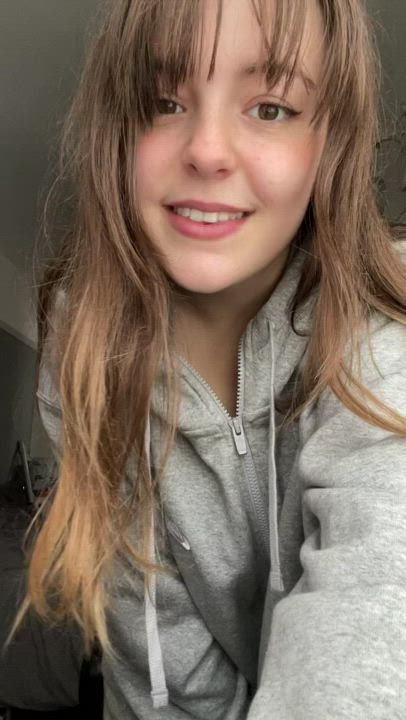 Do you like how they bounce? ;) | Scrolller