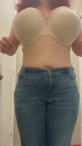 [OC] Love taking my bra off after a long day. Whatcha think? 😘 | Scrolller