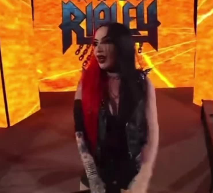 Ash Costello at Wrestlemania | Scrolller