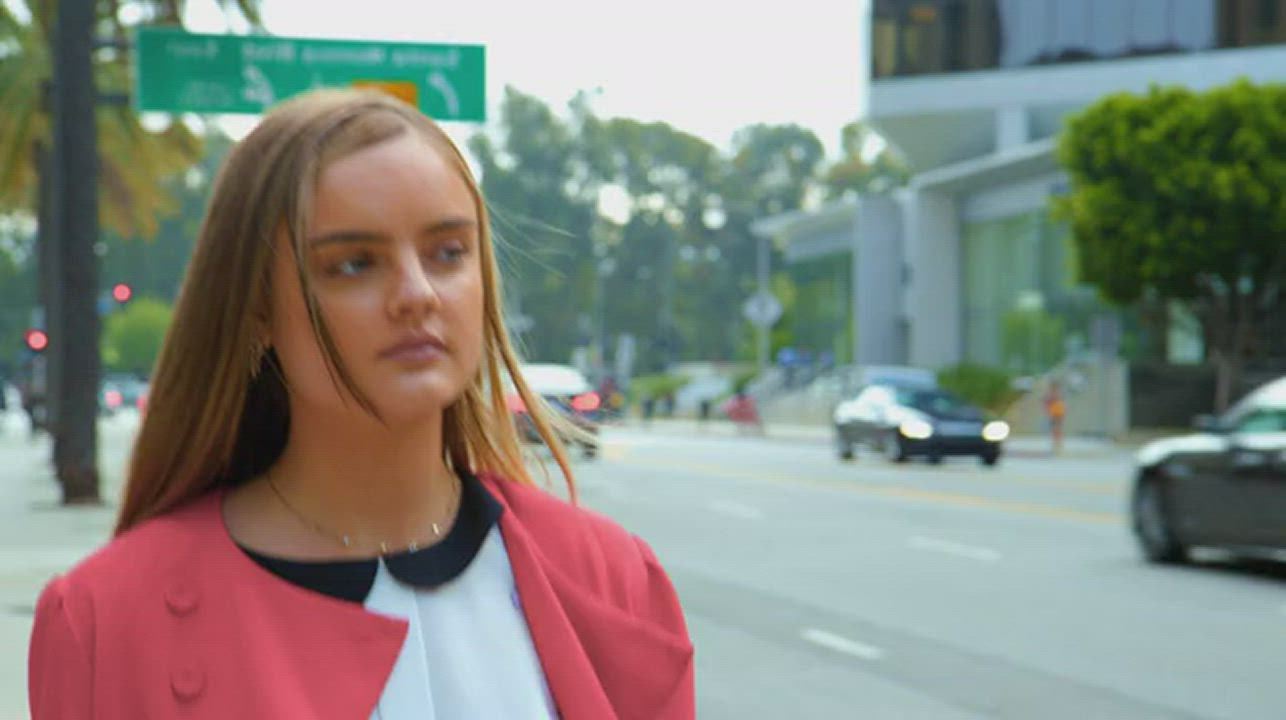 LEXIE FUX | Scrolller