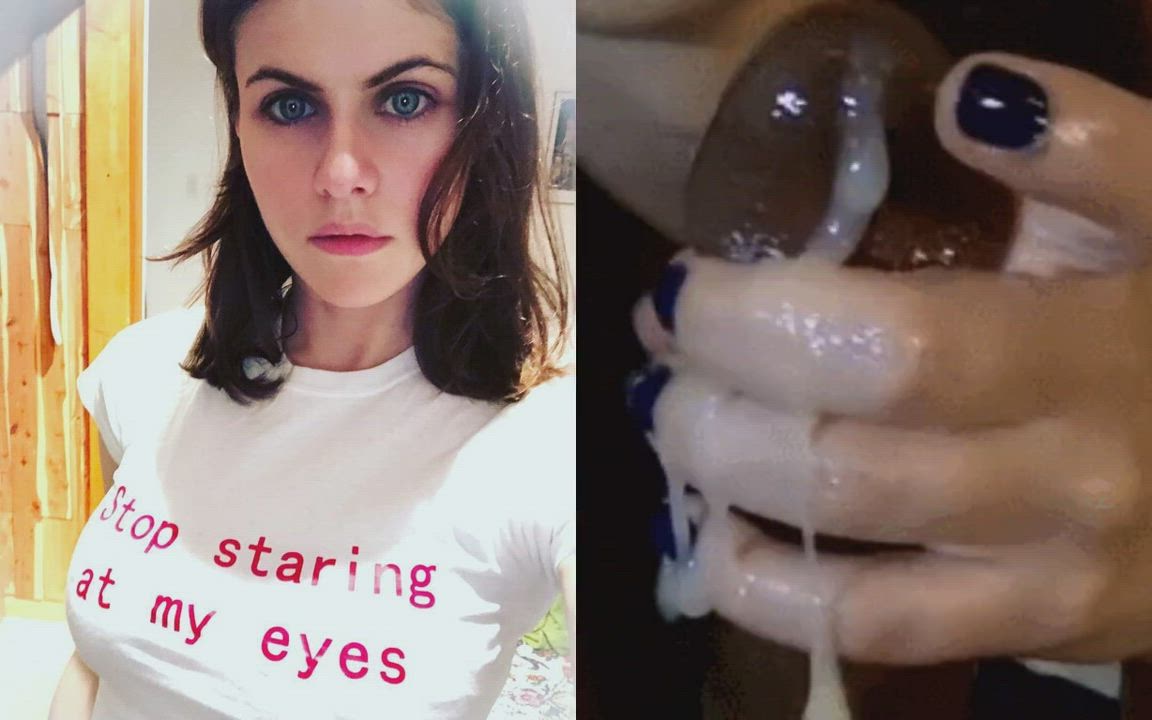 Alexandra knows what you want to stare at | Scrolller