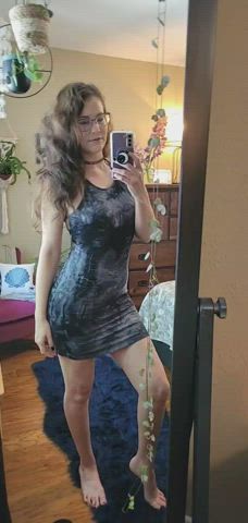 Revealing my petite curves (f) 39 | Scrolller