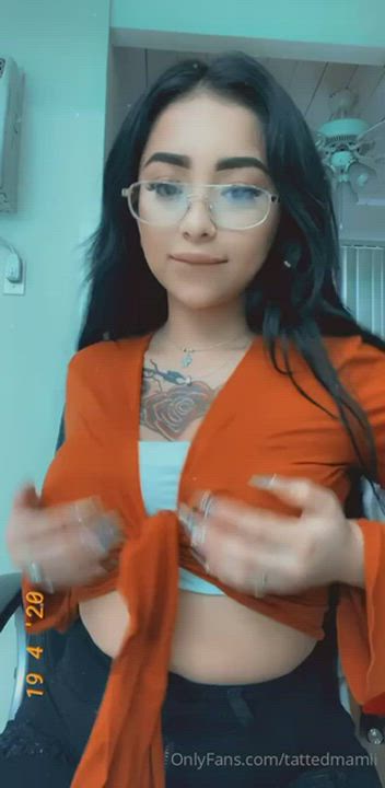 Rose tattoo | Scrolller