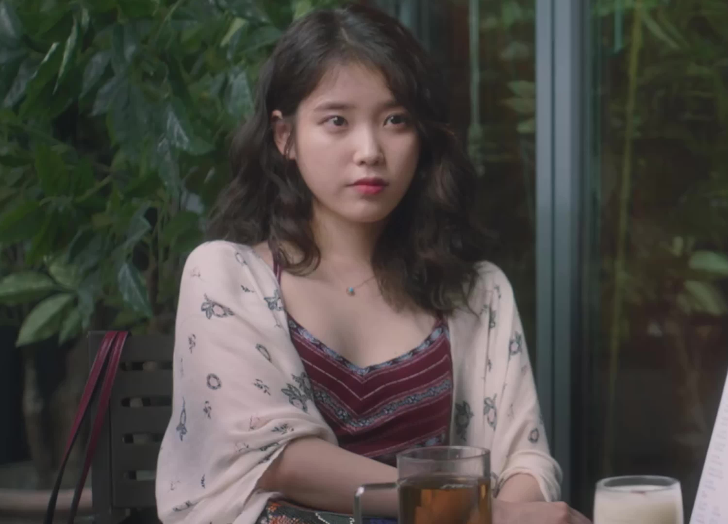 IU The-Seductive-Collector | Scrolller