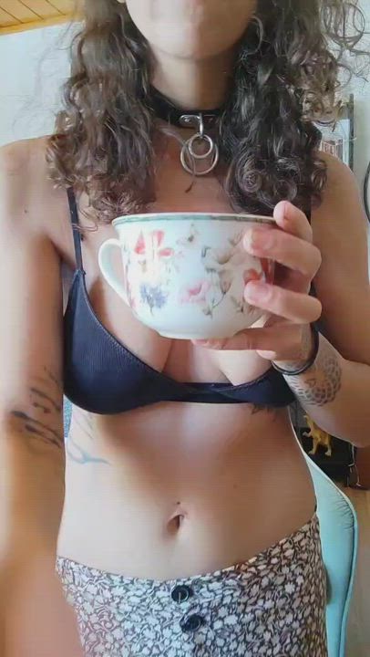 have you seen how my cloth just vanished? | Scrolller