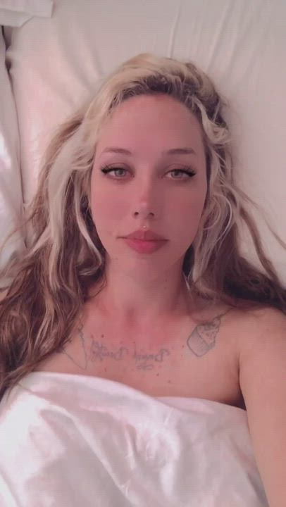 My favorite kinda of ahegao is when there’s a hand around my neck | Scrolller