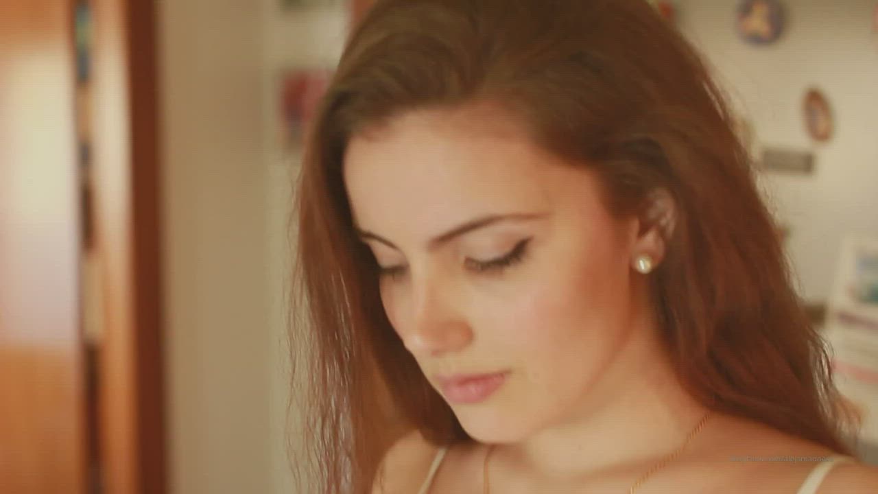 Damn 🤫😍 | Scrolller