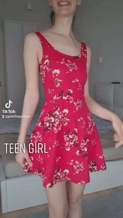 Choose your favourite girl | Scrolller