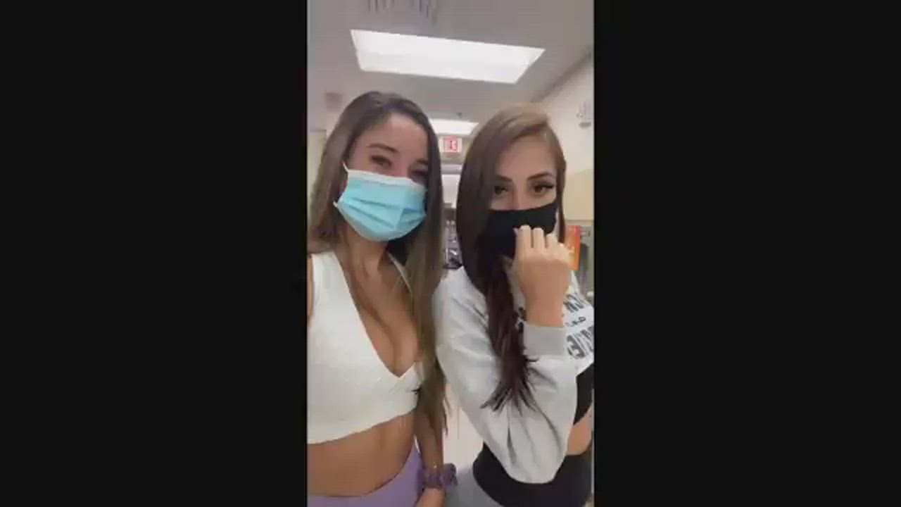 When you're a white boy trying to watch thirst traps | Scrolller