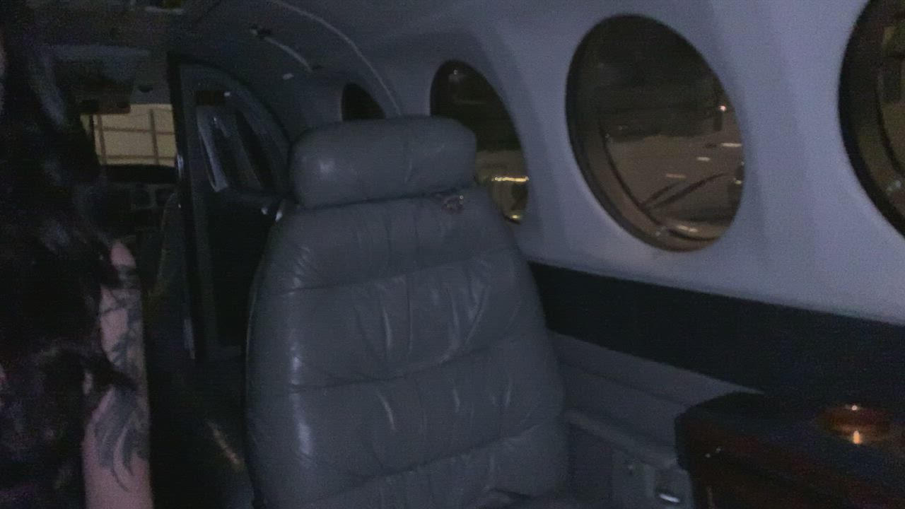 Who wants me to suck their cock in a jet? | Scrolller