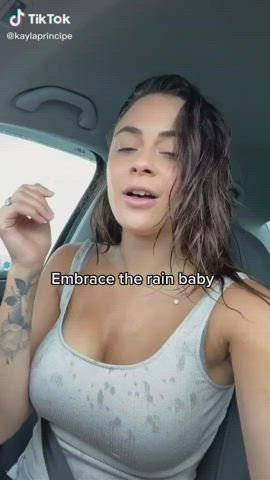 Pity it wasn't raining more... that is a fine lady | Scrolller