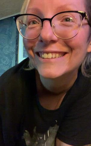 42(f) tits with a side of dork | Scrolller