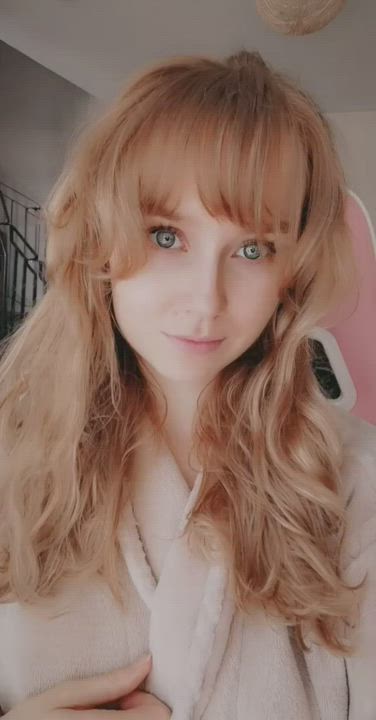 Please excuse my ruffled morning hair 🙈 [19, swedish] 🇸🇪🥰 | Scrolller