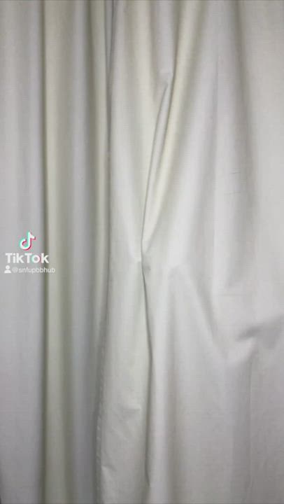 Curtain call | Scrolller