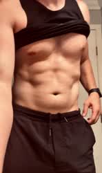 Hanging heavy… | Scrolller